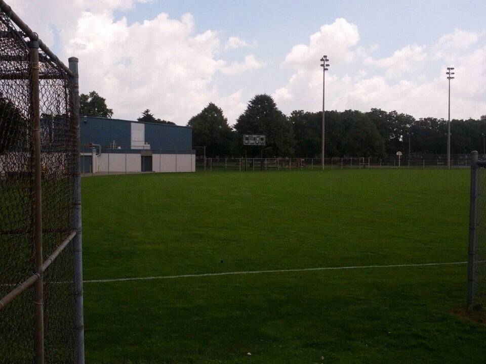 Alex MacKenzie Sports Park, Beech St, St Catharines, ON - MapQuest