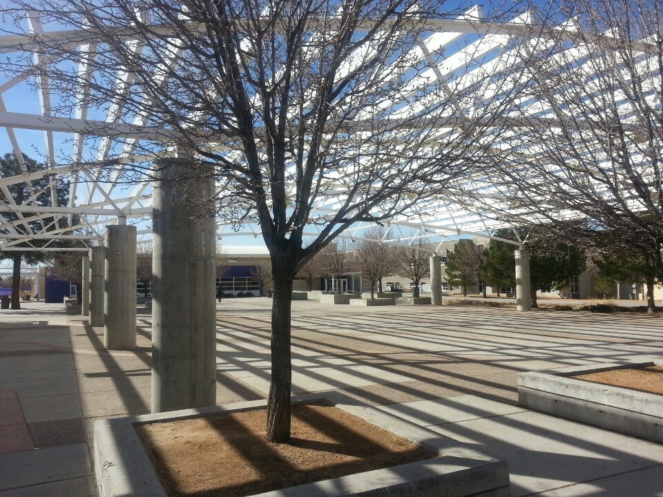 Manzano High School, 12200 Lomas Blvd NE, Albuquerque, NM - MapQuest