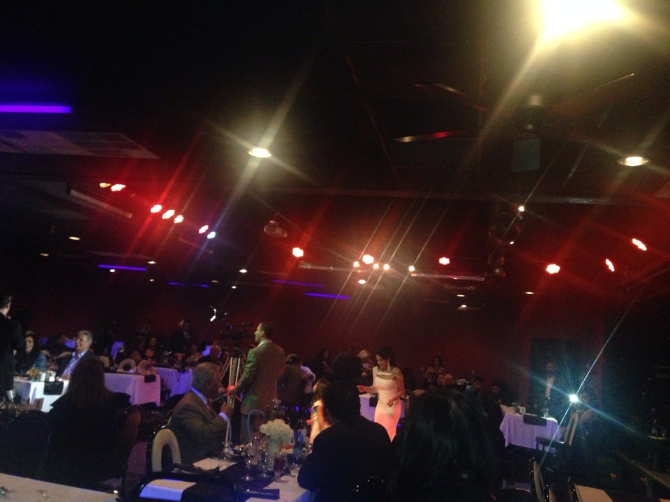 Juliana, 3001 W Peterson Ave, Chicago, IL, Restaurants - MapQuest