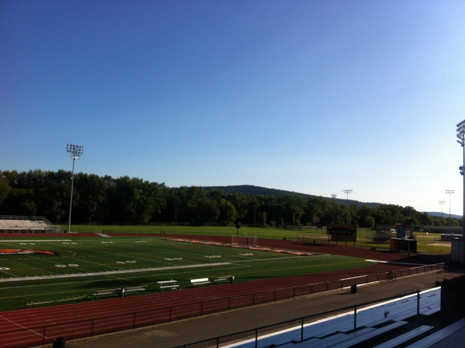Union-Endicott High School, 1200 E Main St, Endicott, NY, Schools ...