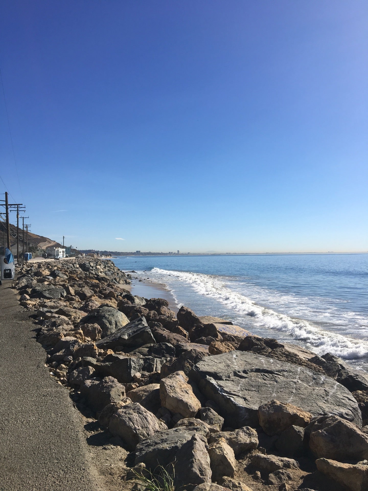 Pch Beach Rest Stop, 19700 Pacific Coast Hwy, Malibu, CA, Beach - MapQuest