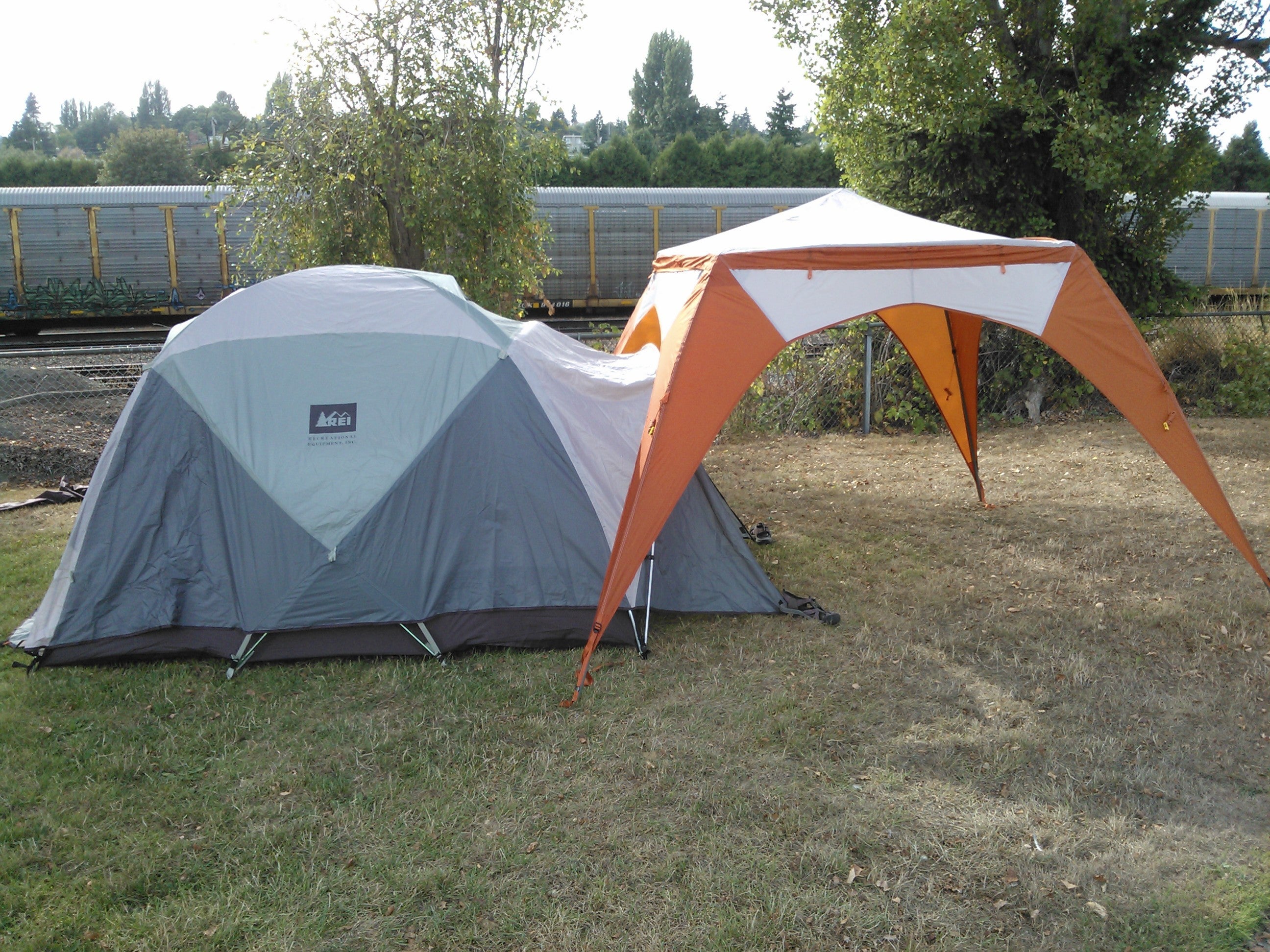 Interbay Athletic Field, 1701 W Dravus St, Seattle, WA, Landmark - MapQuest