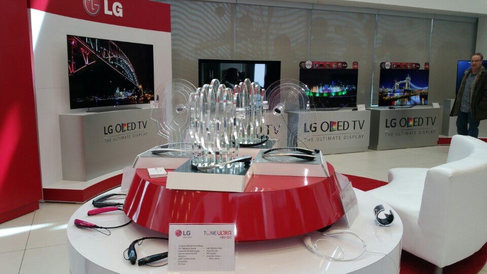 LG Electronics Canada Inc, 20 Norelco Dr, Toronto, ON - MapQuest