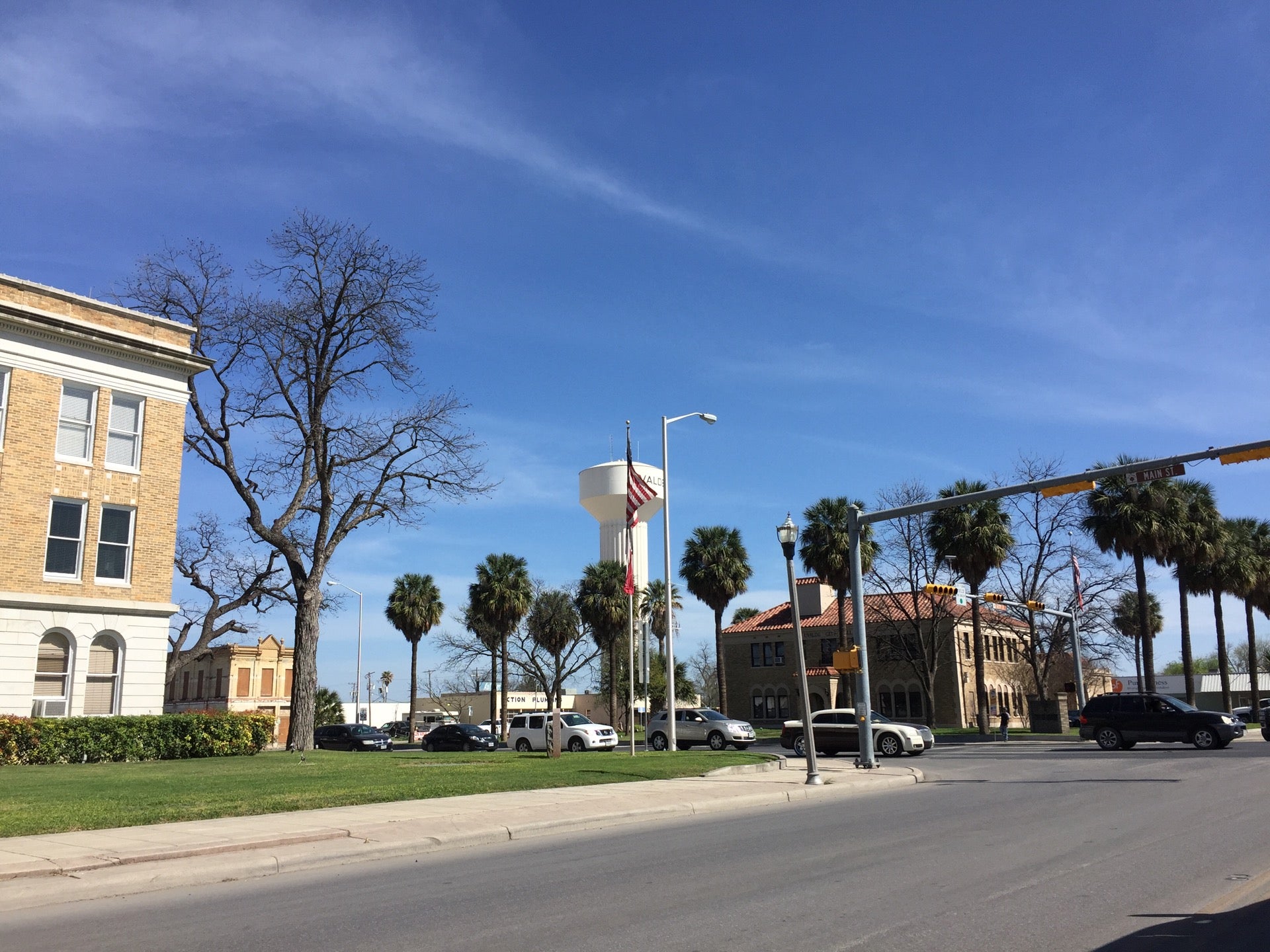 Uvalde Main Plaza, N Getty St, Uvalde, TX - MapQuest