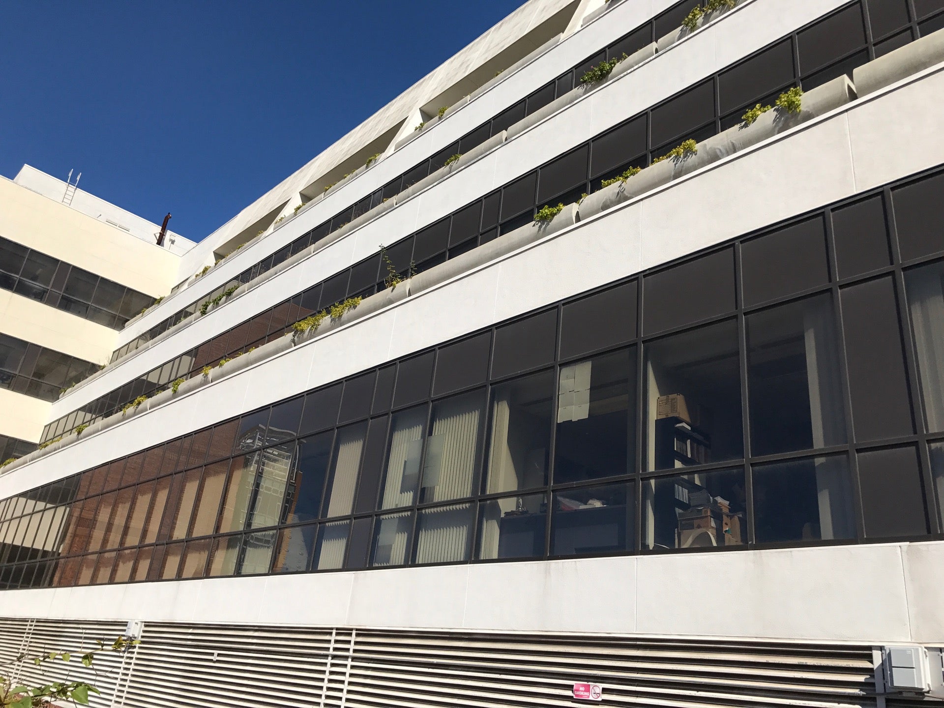 UCLA Engineering IV Building, 420 Westwood Plz, Los Angeles, CA ...