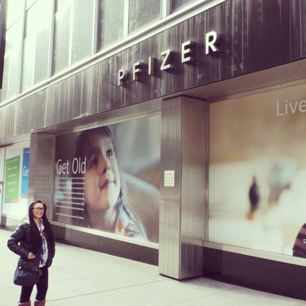 Pfizer Inc, 235 E 42nd St, New York, NY, Restaurants - MapQuest