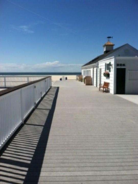 Lawrence Beach Club, 1399 Beech St, Atlantic Beach, NY - MapQuest