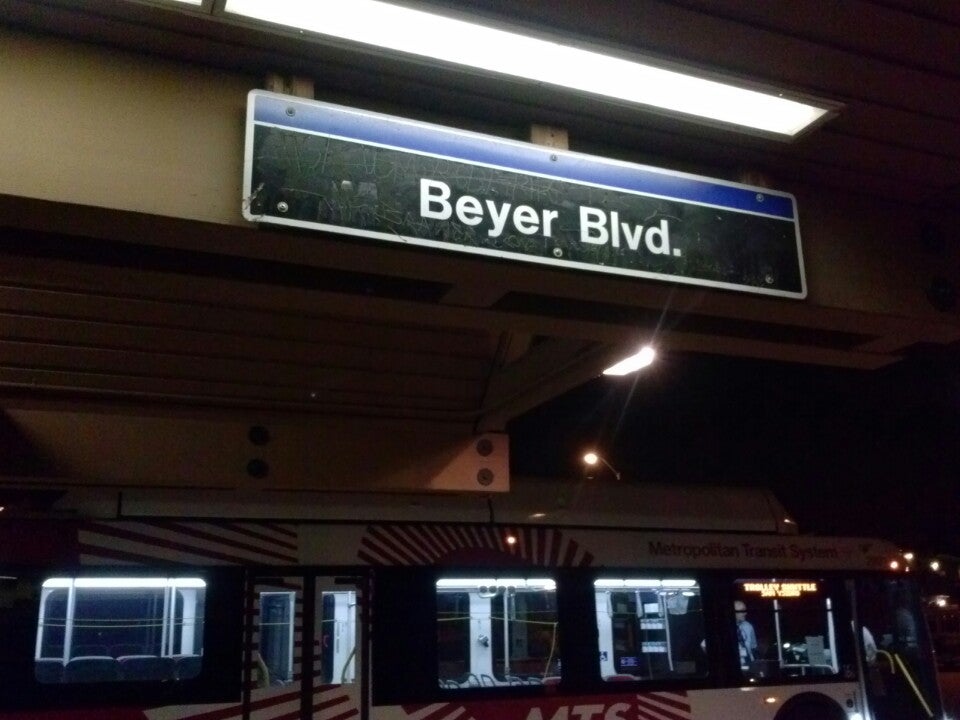 Beyer Boulevard Trolley Station, 4035 Beyer Blvd, San Ysidro, CA ...