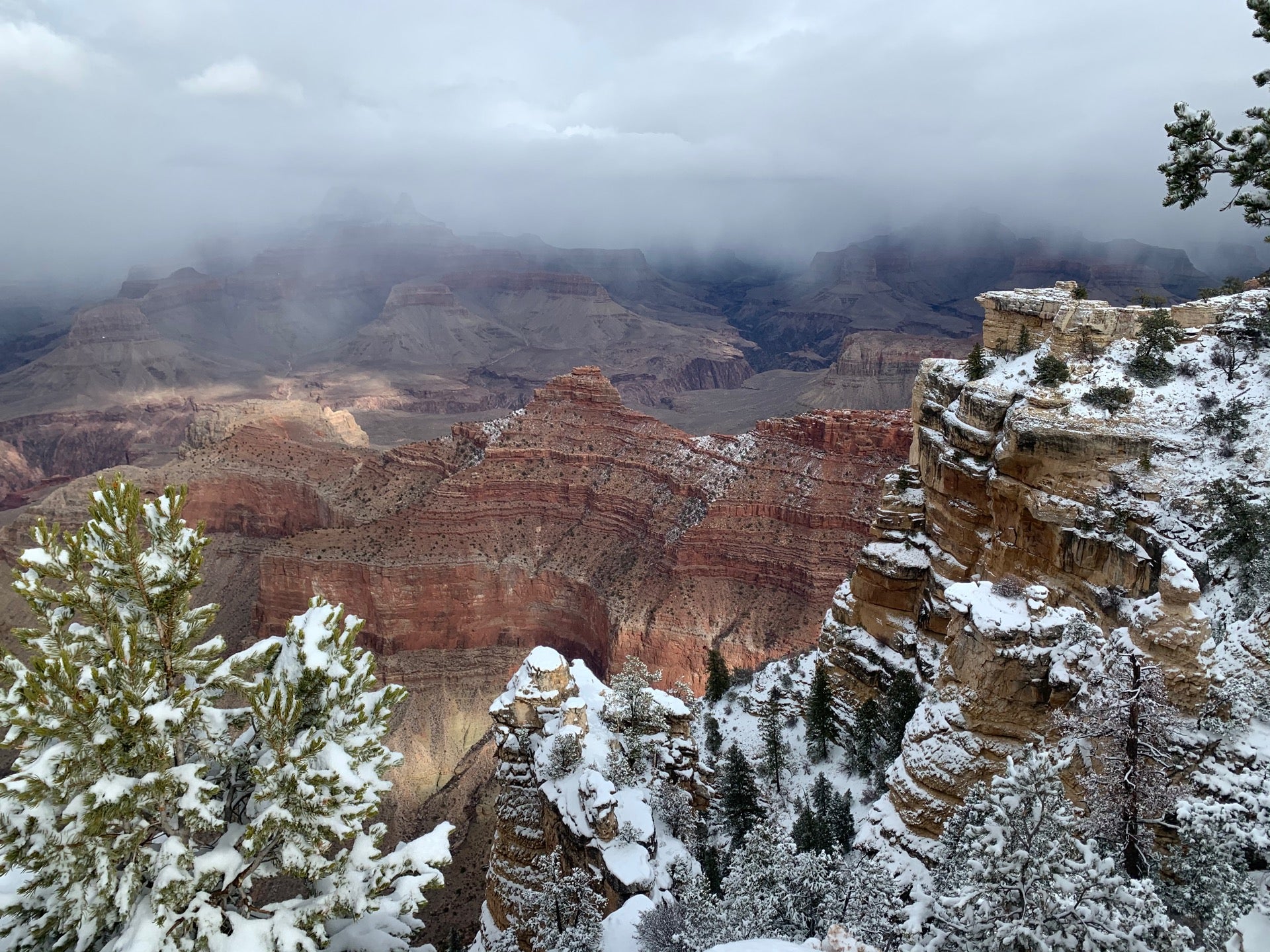 Mather Point Amphitheater, Rim Trl, Grand Canyon, AZ, Performing Arts ...