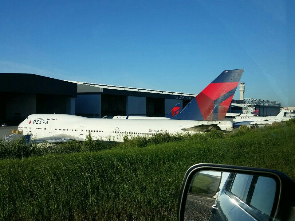 Delta Tech Ops Bay 8, Aviation Blvd, Atlanta, GA, Office & Desk Space ...