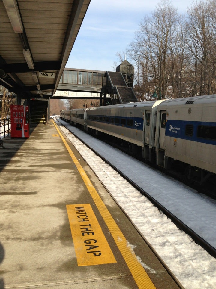Metro North - Cold Spring Station, Market St, Cold Spring, NY, Commuter ...