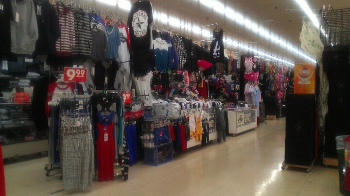 Compton Swap Meet, E Rosecrans Ave, Compton, CA - MapQuest