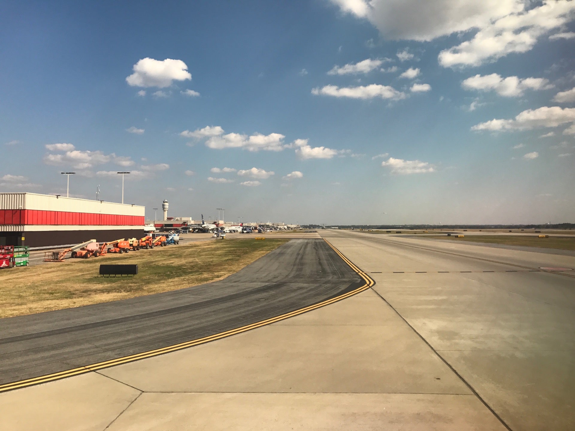 Runway 8L/26R, ATL Airport, Atlanta, GA, Airport Services - MapQuest