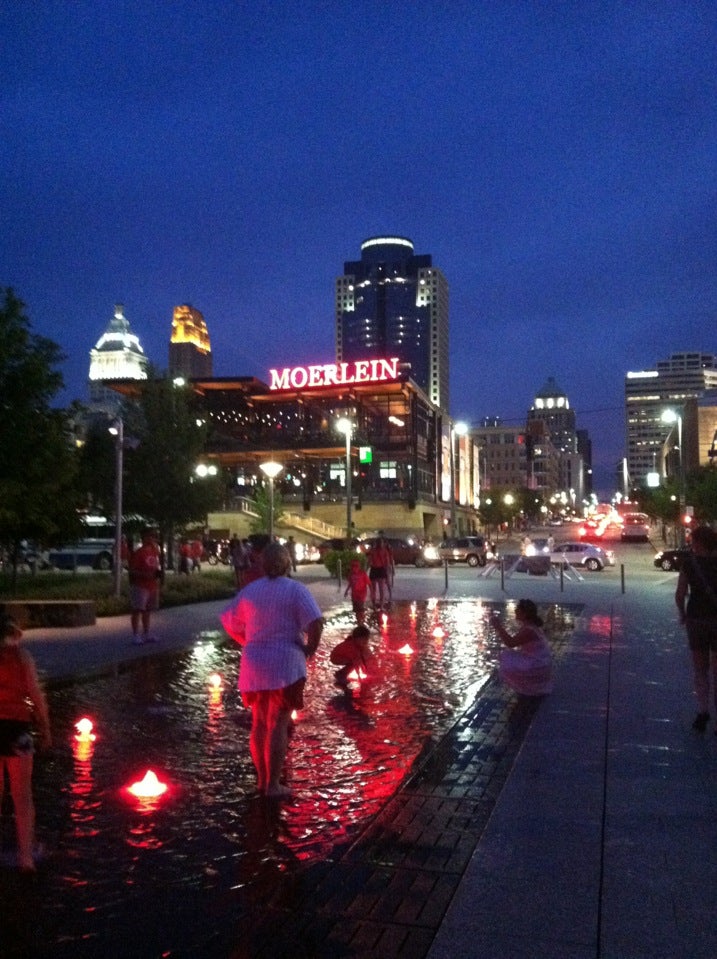 John G & Phyllis W Smale Riverfront Park, W Mehring Way, Cincinnati, OH ...