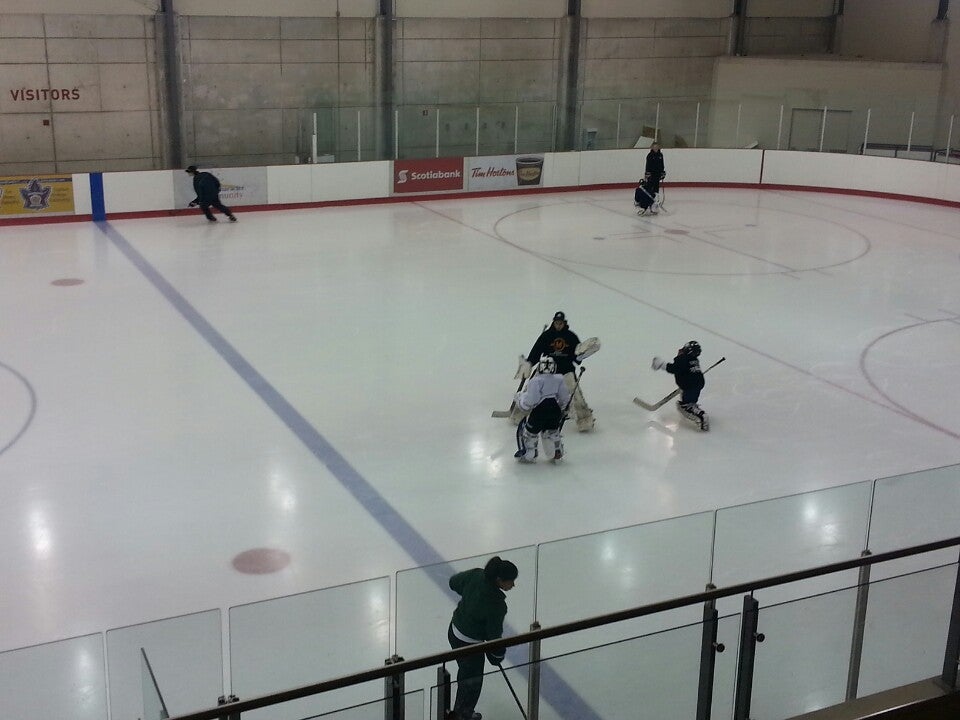 Angus Glen Community Centre, 3990 Major MacKenzie Dr E, Markham, ON ...