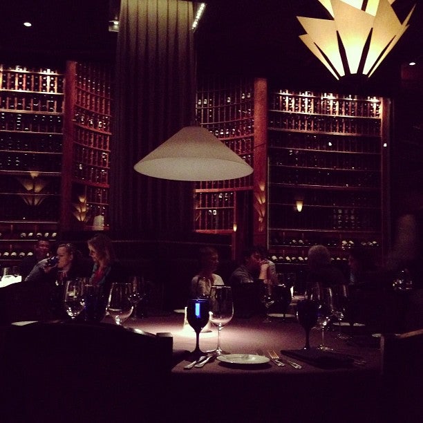 Perry's Steakhouse & Grille- Downtown Austin, 114 W 7th St, Austin, TX ...