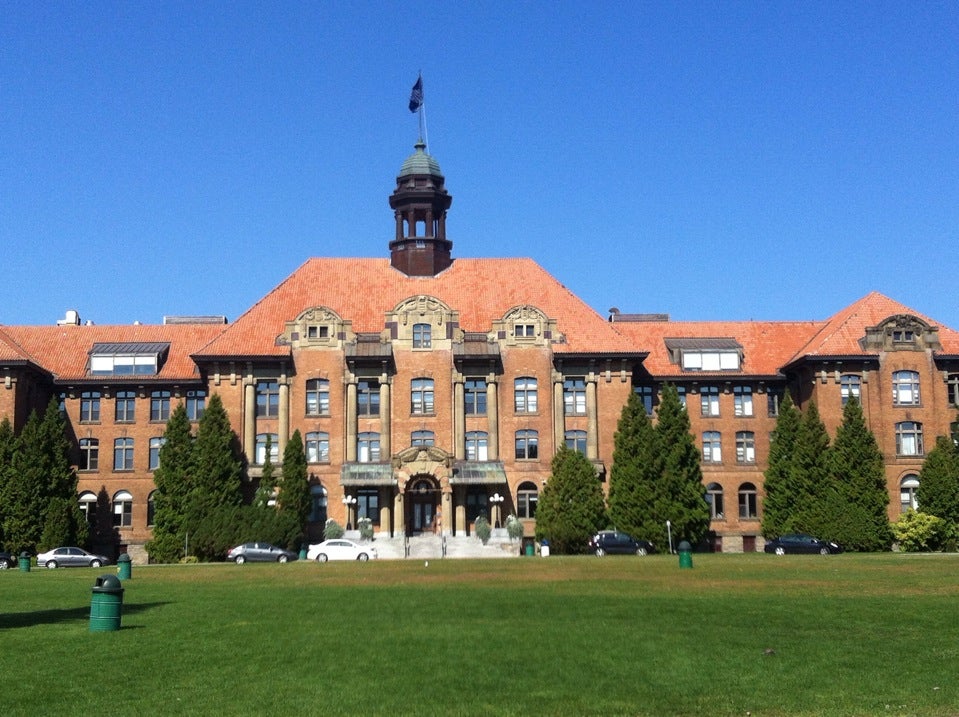 Cegep John Abbott College, 21275 Rue Lakeshore, Ste-Anne-de-Bellevue ...