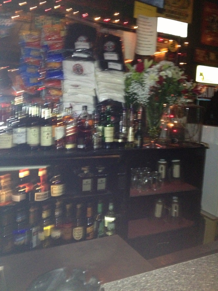 The CubbyHole Bar - CLOSED, 823 N Federal Hwy, Fort Lauderdale, FL ...