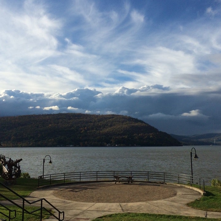 Charles Point, Peekskill, NY, Parks - MapQuest