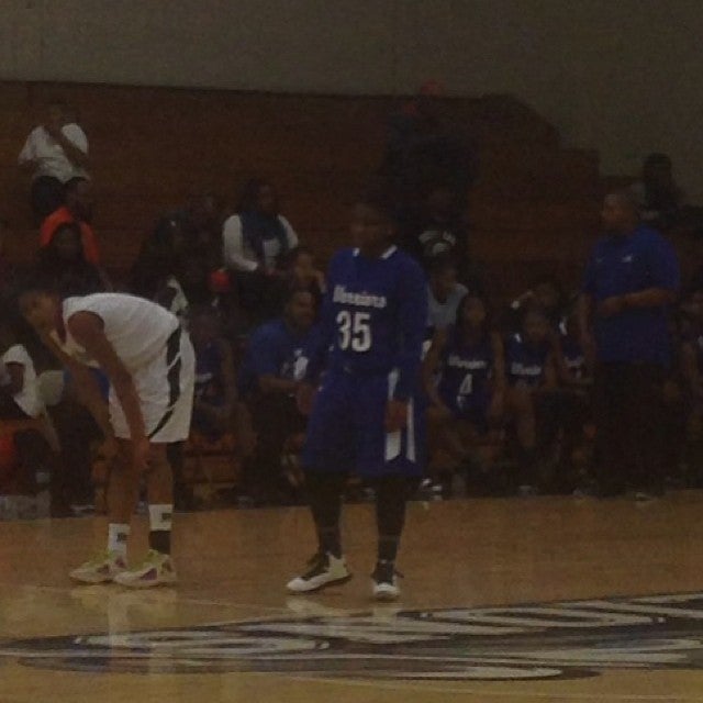 Largo High School, 505 Largo Rd, Upper Marlboro, MD - MapQuest