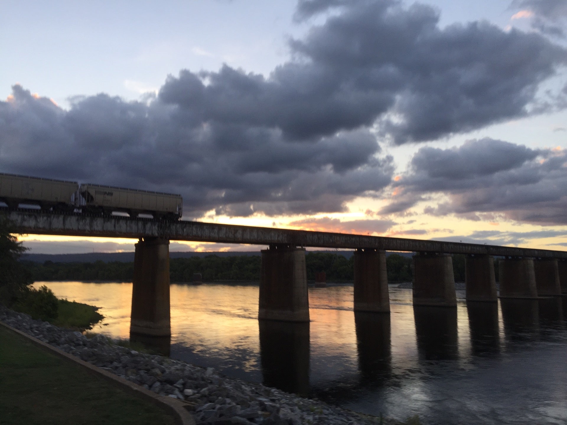 Tennessee River Railroad Bridge, 4594 N Access Rd, Chattanooga, TN ...