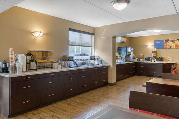 Comfort Inn Boston, 900 William T Morrissey Blvd, Dorchester, MA ...