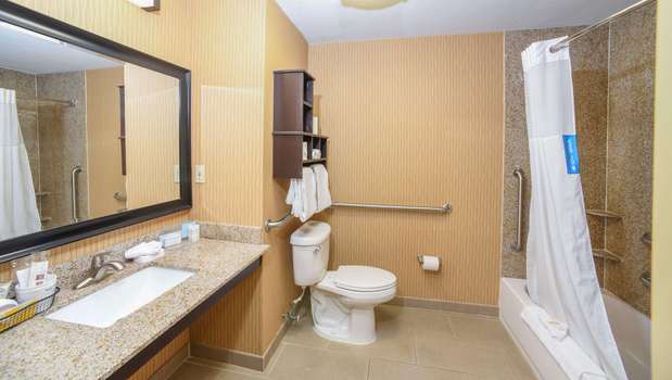 Hampton Inn Dry Ridge, 1200 Cull Rd, Dry Ridge, KY, Accommodations ...