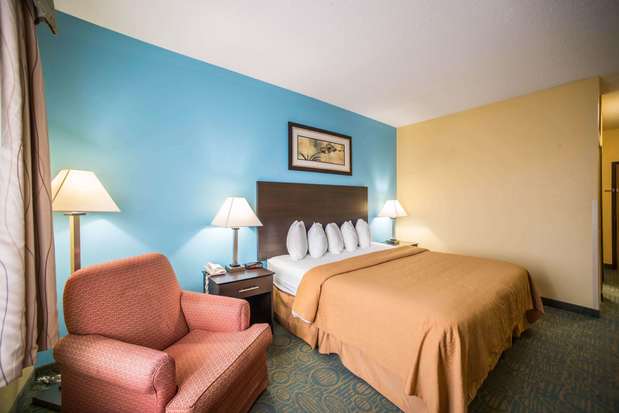 Girard, IL Map & Directions - MapQuest