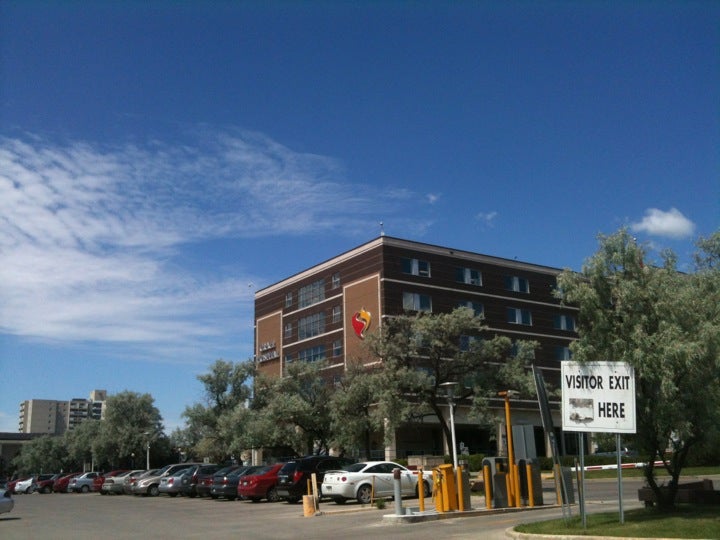 Manitoba Home Nutrition Program, 425 Elgin Ave, Winnipeg, MB - MapQuest