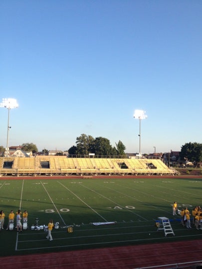 Highlands Golden Rams Stadium, Natrona Heights, PA - MapQuest