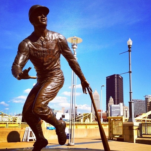 Roberto Clemente Statue, Federal St, Pittsburgh, PA, Gardens - MapQuest