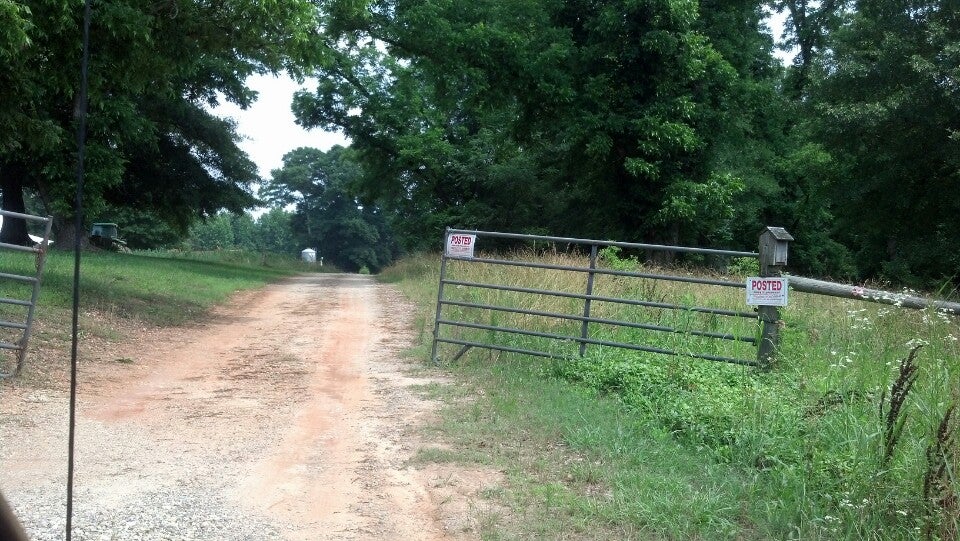 TWD Hershel's Farm, Chestlehurst Rd, Senoia, GA - MapQuest