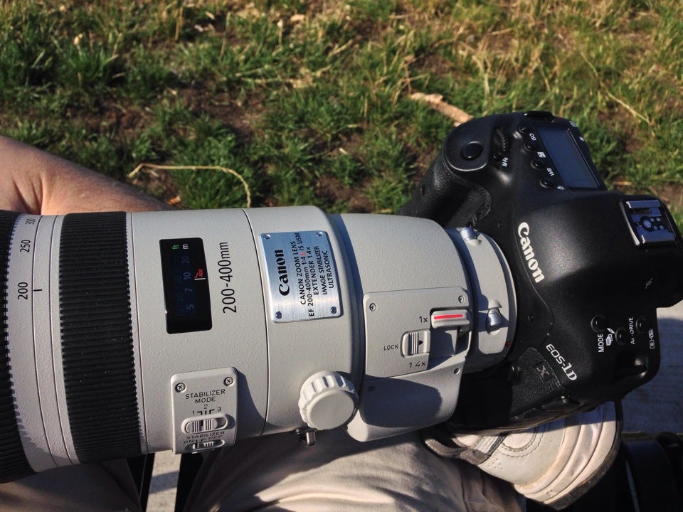 Harbourside Cafe, 828 Harbourside Dr, North Vancouver, British Columbia ...