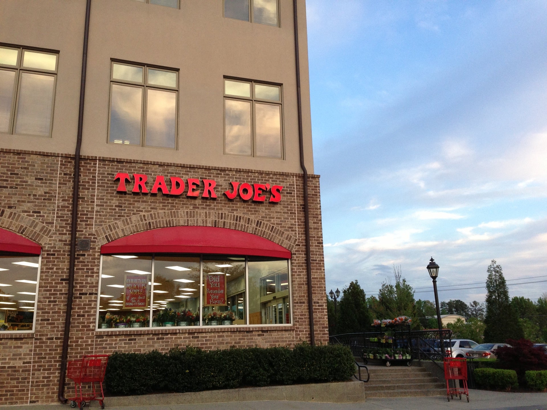 Trader Joe's, 5185 Peachtree Pkwy, Peachtree Corners, GA, Grocery ...