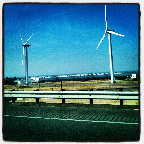 Safeway Distribution Center, 16900 W Schulte Rd, Tracy, CA, Grocery ...