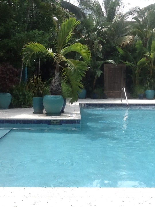 Parrot Key Resort, 2801 N Roosevelt Blvd, Key West, FL - MapQuest