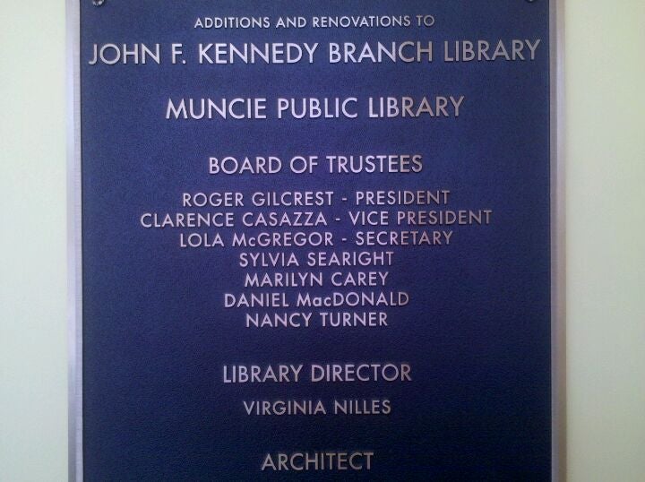 Muncie Public Library - Kennedy Library, 1700 W McGalliard Rd, Muncie ...