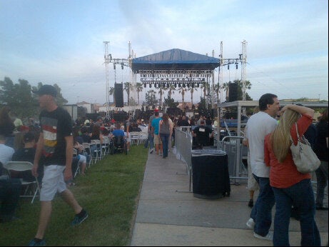 Sunset Station Outdoor Amphitheater, 1301 W Sunset Rd, Henderson, NV ...
