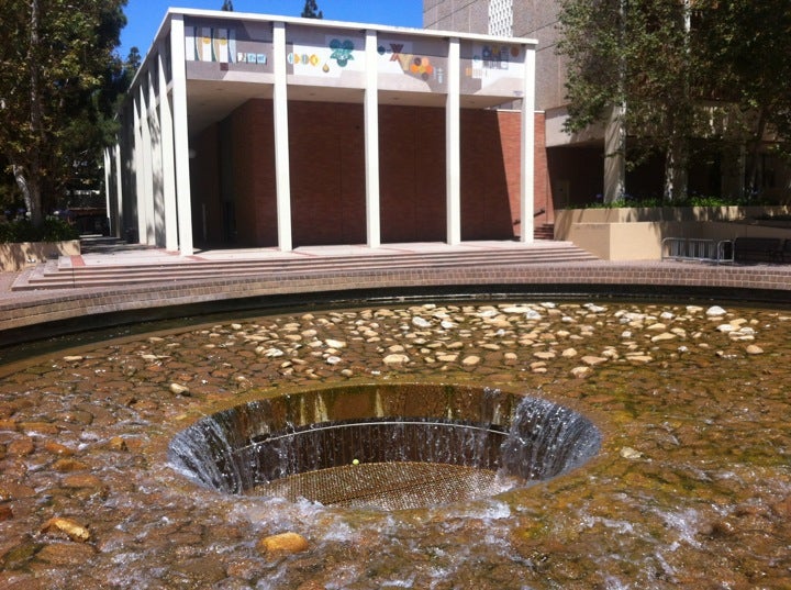 UCLA Inverted Fountain, Charles E Young Dr E, Los Angeles, CA ...