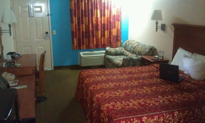 Days Inn By Wyndham Virginia Beach Town Center, 4600 Bonney Rd ...