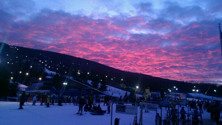 Camelback Mountain Ski Resort, 301 Resort Dr, Tannersville, PA, Sports ...