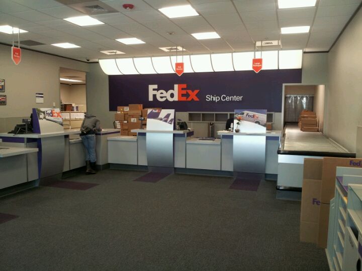 FedEx Ship Center, 10555 S Sam Houston Pkwy W, Houston, TX - MapQuest