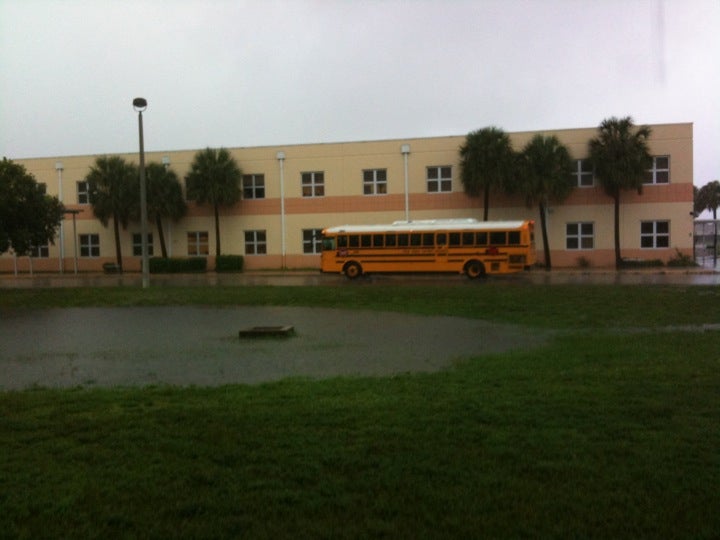 Wellington Polo Park Middle School