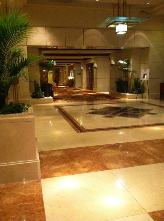 Cleveland Marriott Downtown at Key Tower, 1360 W Mall Dr, Cleveland, OH ...
