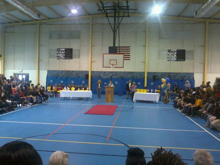 Crystal Lake Middle School, 2410 N Crystal Lake Dr, Lakeland, FL ...