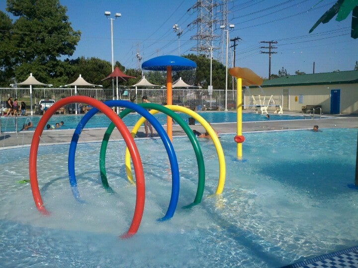 Hemingway Aquatic Center, 16830 Avalon Blvd, Carson, CA, Swimming Pools ...