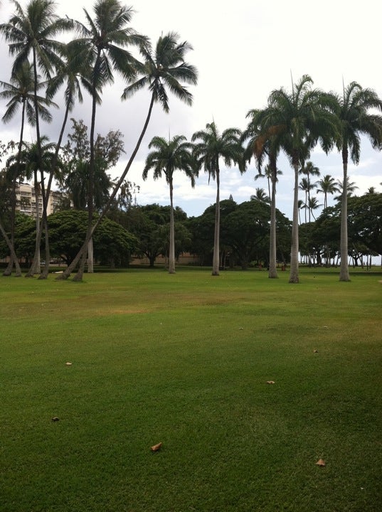Fort DeRussy Beach Park, 2161 Kalia Rd, Honolulu, HI, Beach - MapQuest
