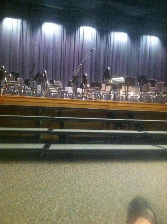 Central Dauphin Middle School, 4600 Locust Ln, Lower Paxton Twp, PA ...