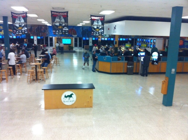 Rosecroft Raceway, 6336 Rosecroft Dr, Fort Washington, MD, Monuments ...