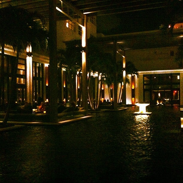 The Pool and Beach Bar, 2001 Collins Ave, Miami Beach, FL, Bars - MapQuest